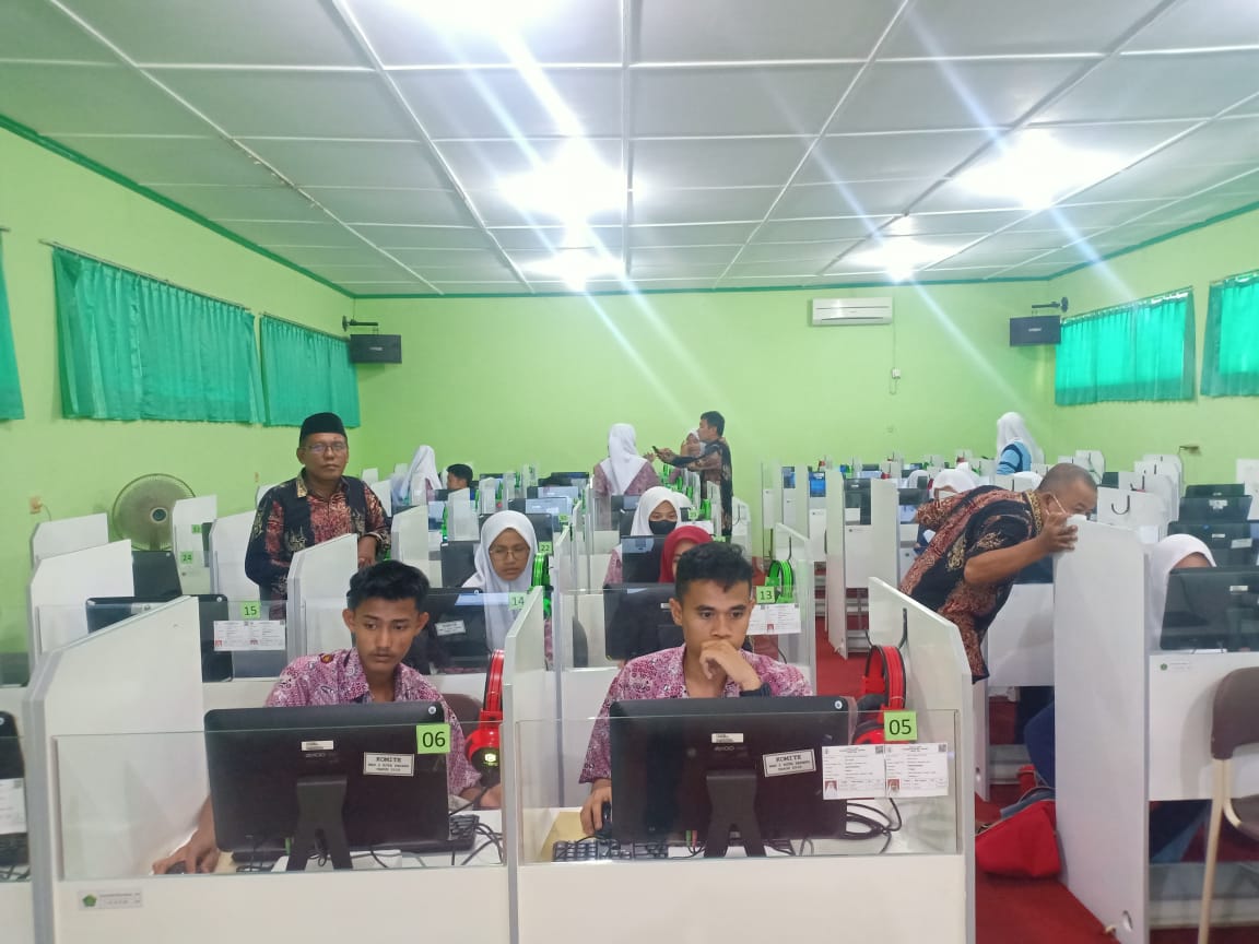 Kepala MAN 2 Kota Padang Tetapkan Siswa Eligible SNMPTN Tahun 2022