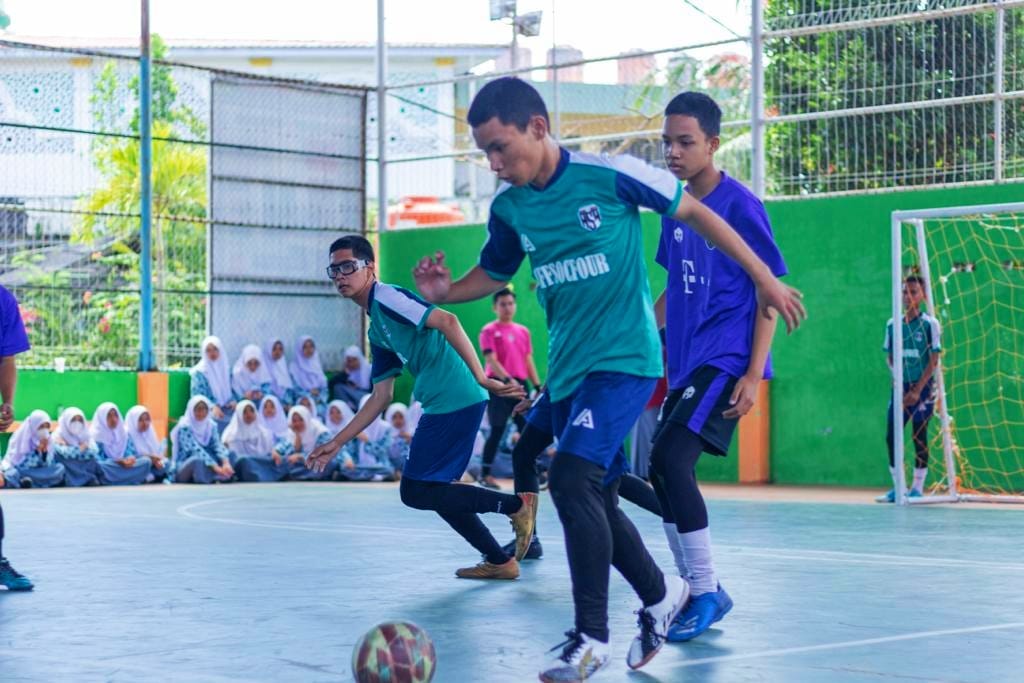 Tim Futsal XI IPS 4 MAN 2 Padang Juara Liga Commando 2023 - MAN 2 KOTA ...